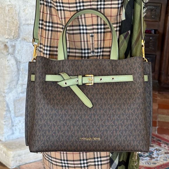 Michael Kors | Bags | Michael Kors Emilia Signature Satchelwallet Set ...